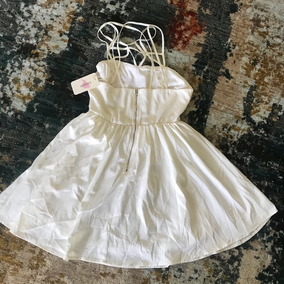 L'ATISTE | Dresses | Latiste By Amy White Dress | Poshmark